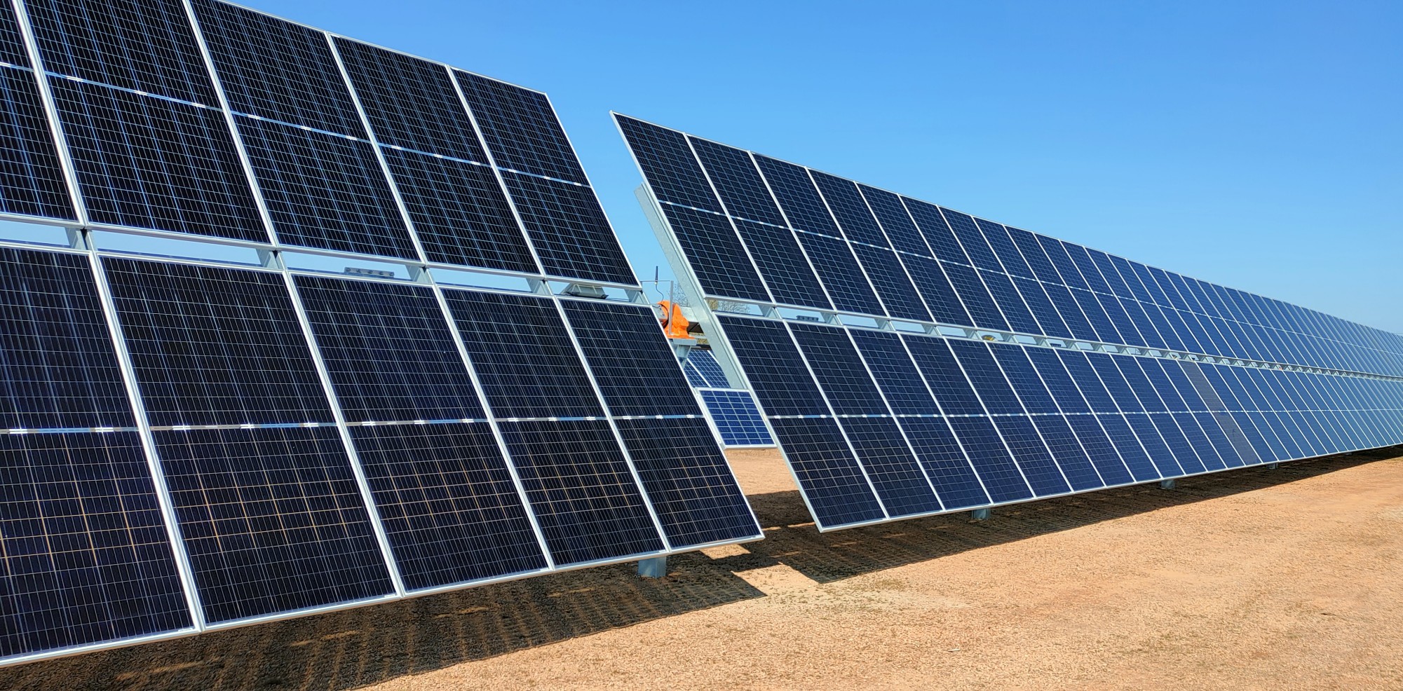 Soltigua - PV trackers, Solar Tracker Manufacturers, parabolic trough ...